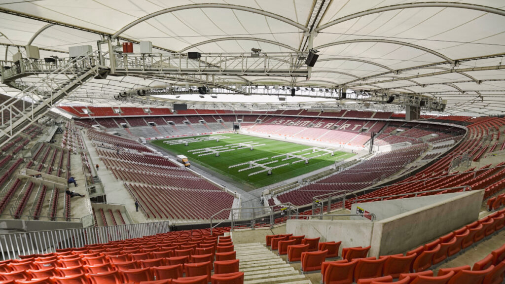 Großprojekt: RCF in der MHP Arena in Stuttgart – #mothergrid