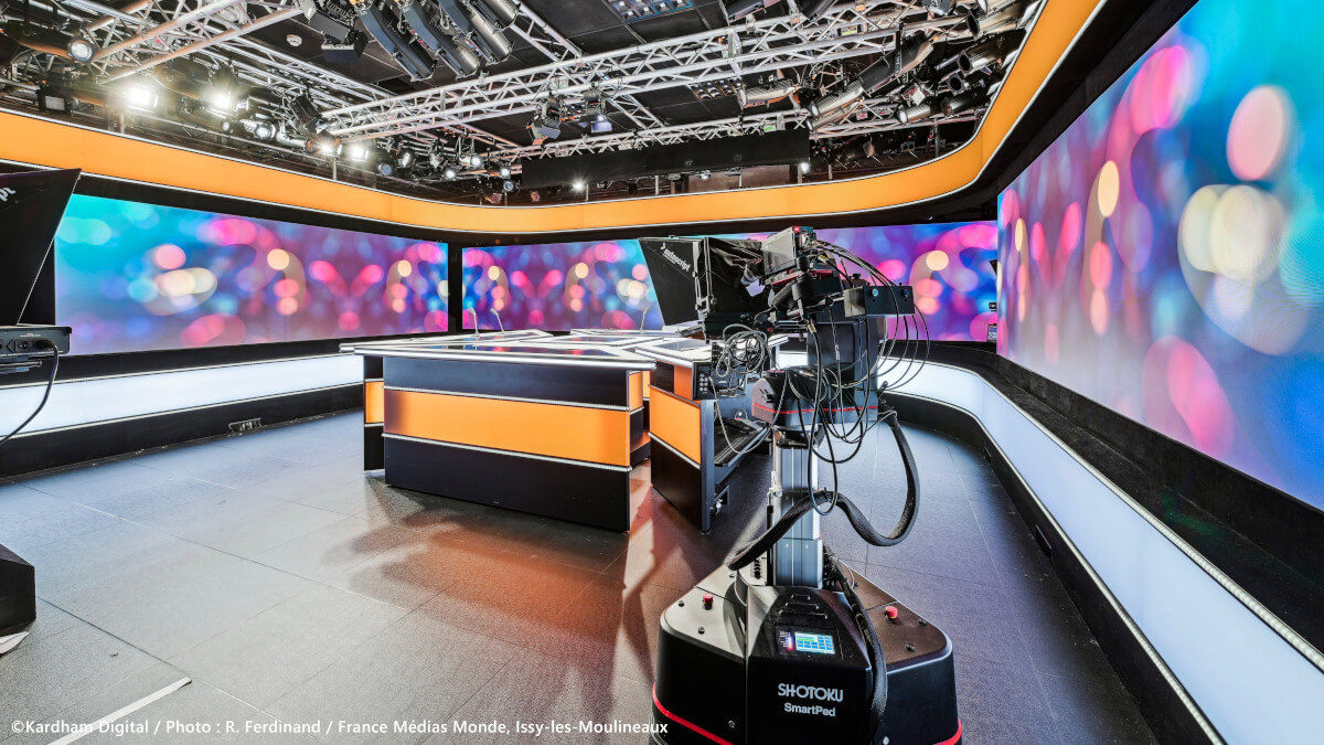 Leyard TVF LED-Wände für zwei Studios von France Médias Monde – #mothergrid